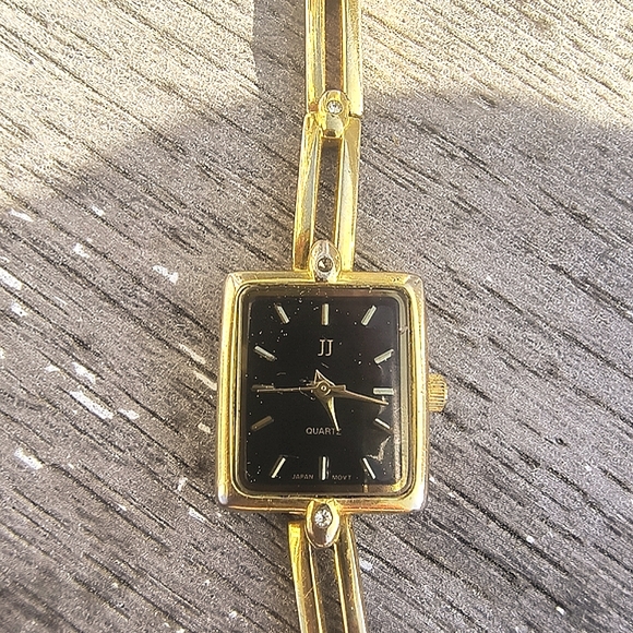 Jonette Jewelry | Accessories | Vintage Jj Gold And Black Womens Watch ...